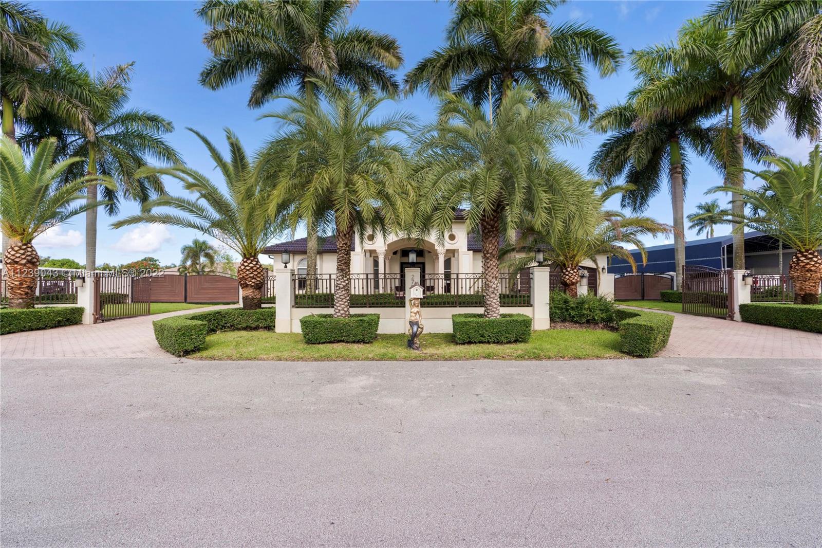 Casa en venta en 27500 SW 163rd Ct, Homestead, FL 33031