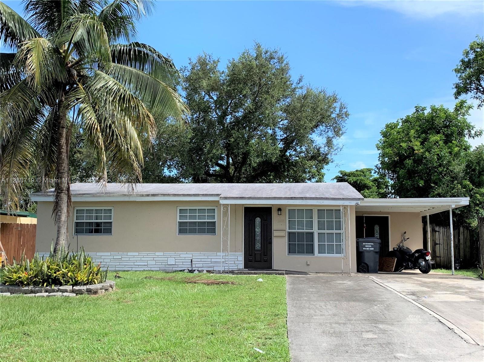 Casa en venta en 6628 SW Raleigh St, Hollywood, FL 33024